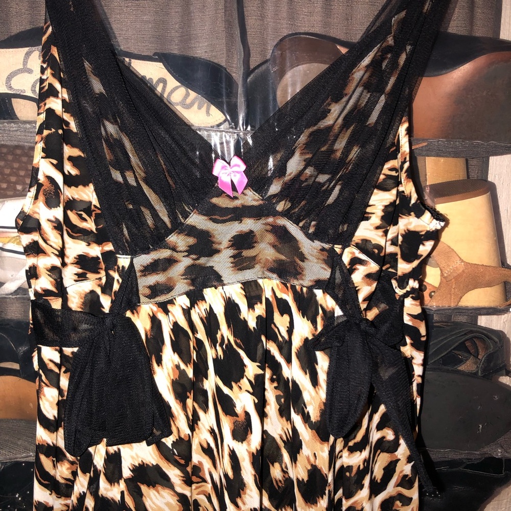 Early 2000s Betsy Johnson Leopard Print Teddy - Gem